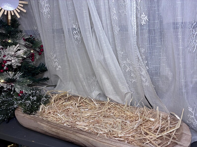 Wooden Manger & Hay for Baby Jesus, Christmas Advent Decor - Etsy