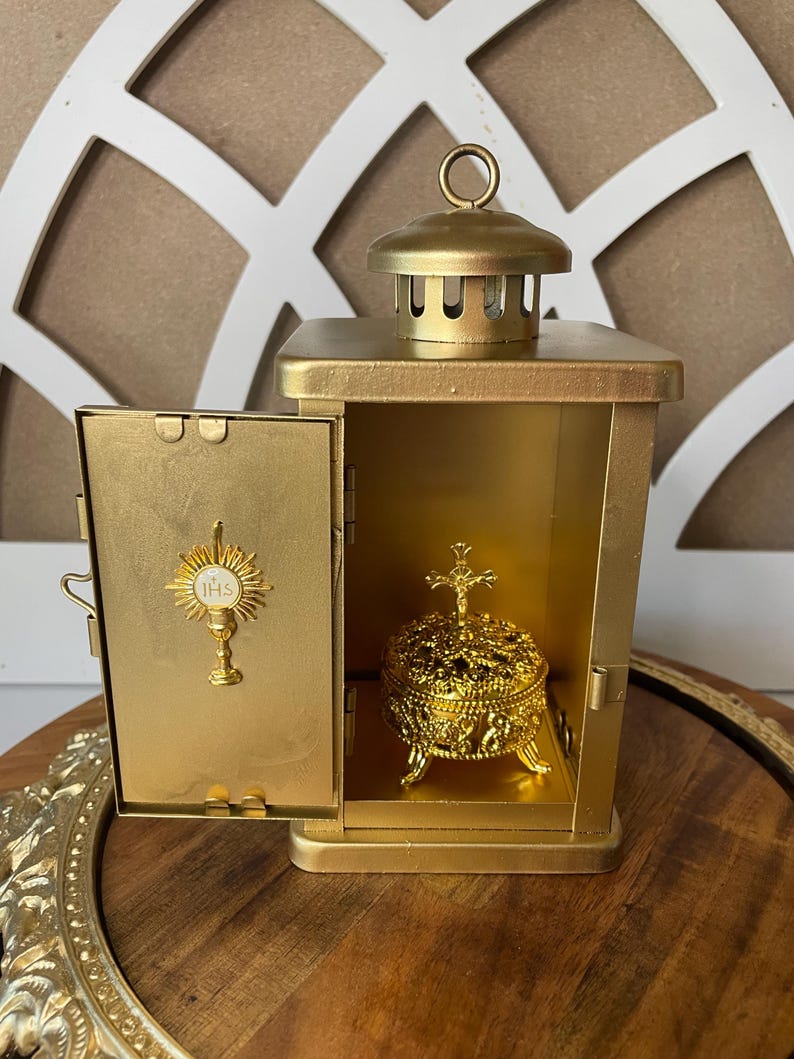 Metal Tabernacle Model With Ciborium: Mass Play Set - Etsy