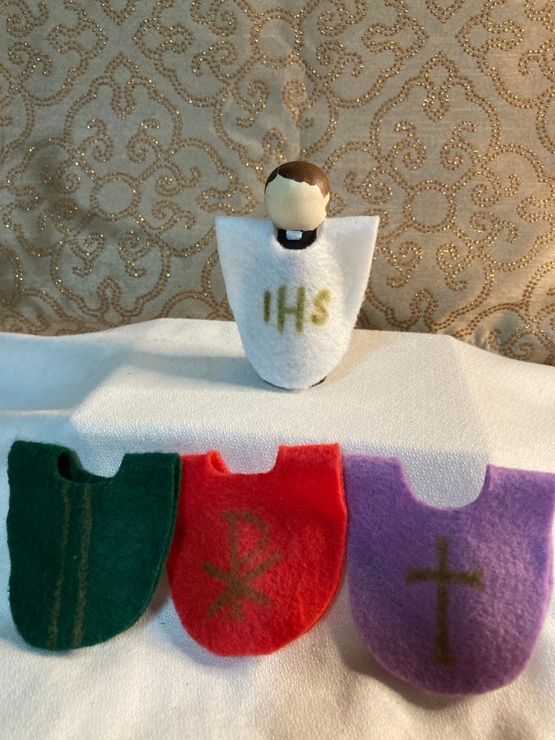 Priest Peg & Chasible Playset Catholic Toddler Mass Play - Etsy