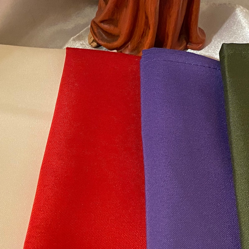 Catholic Altar Prayer Table - Etsy