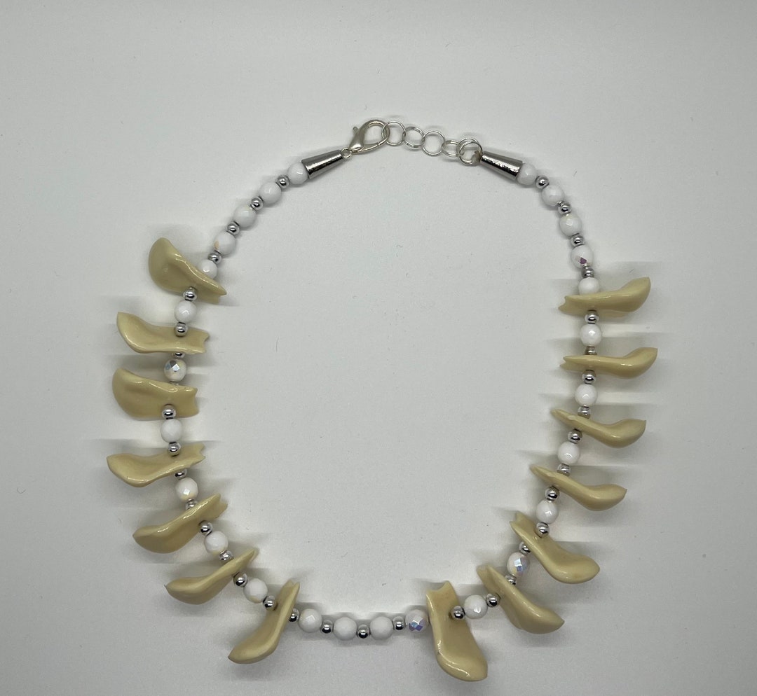 Small White Imitation Elk Tooth Necklace/ Native Made - Etsy