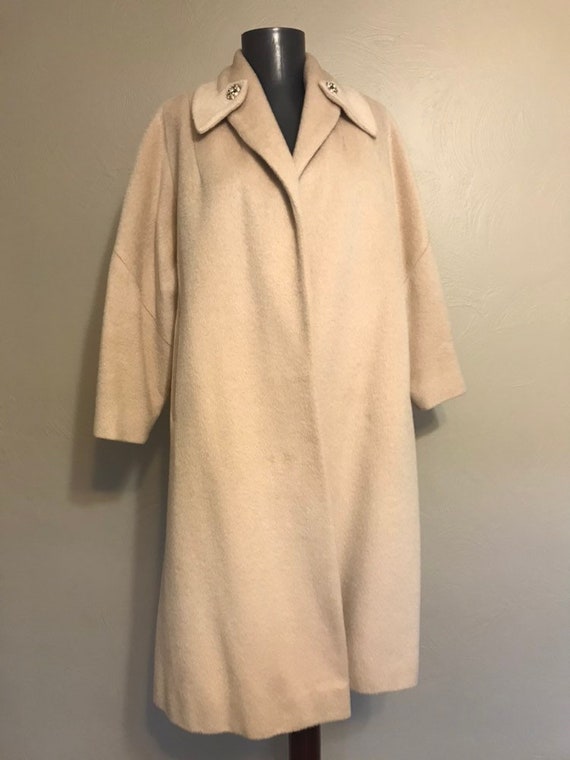 Tan Wool Vintage Coat With Rhinestone Collar Buttons Gem