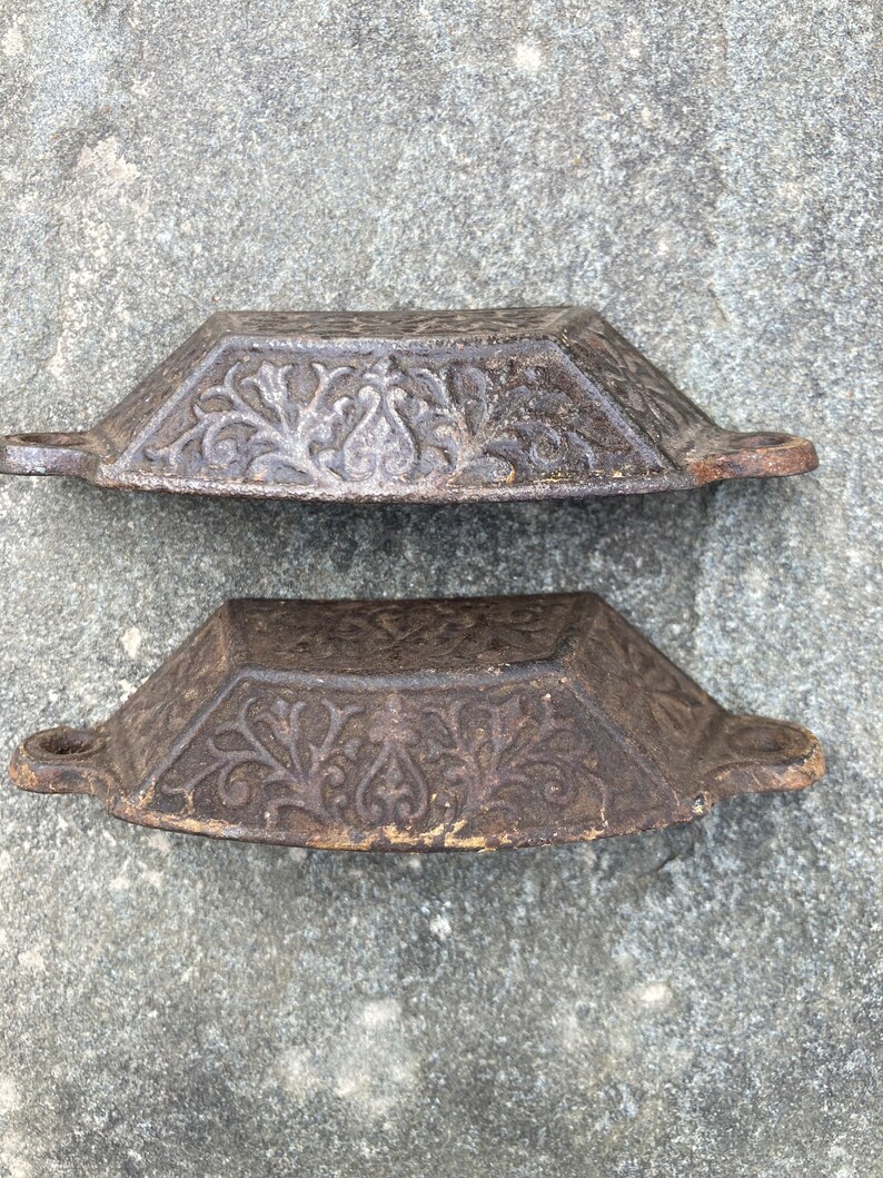 Antique Cast Drawer Pulls - Etsy