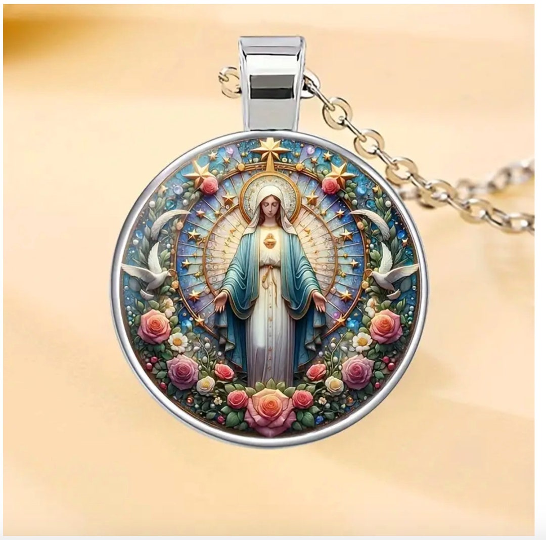 Retro Virgin Mary Pattern Round Pendant Necklace, Gift for Religious ...