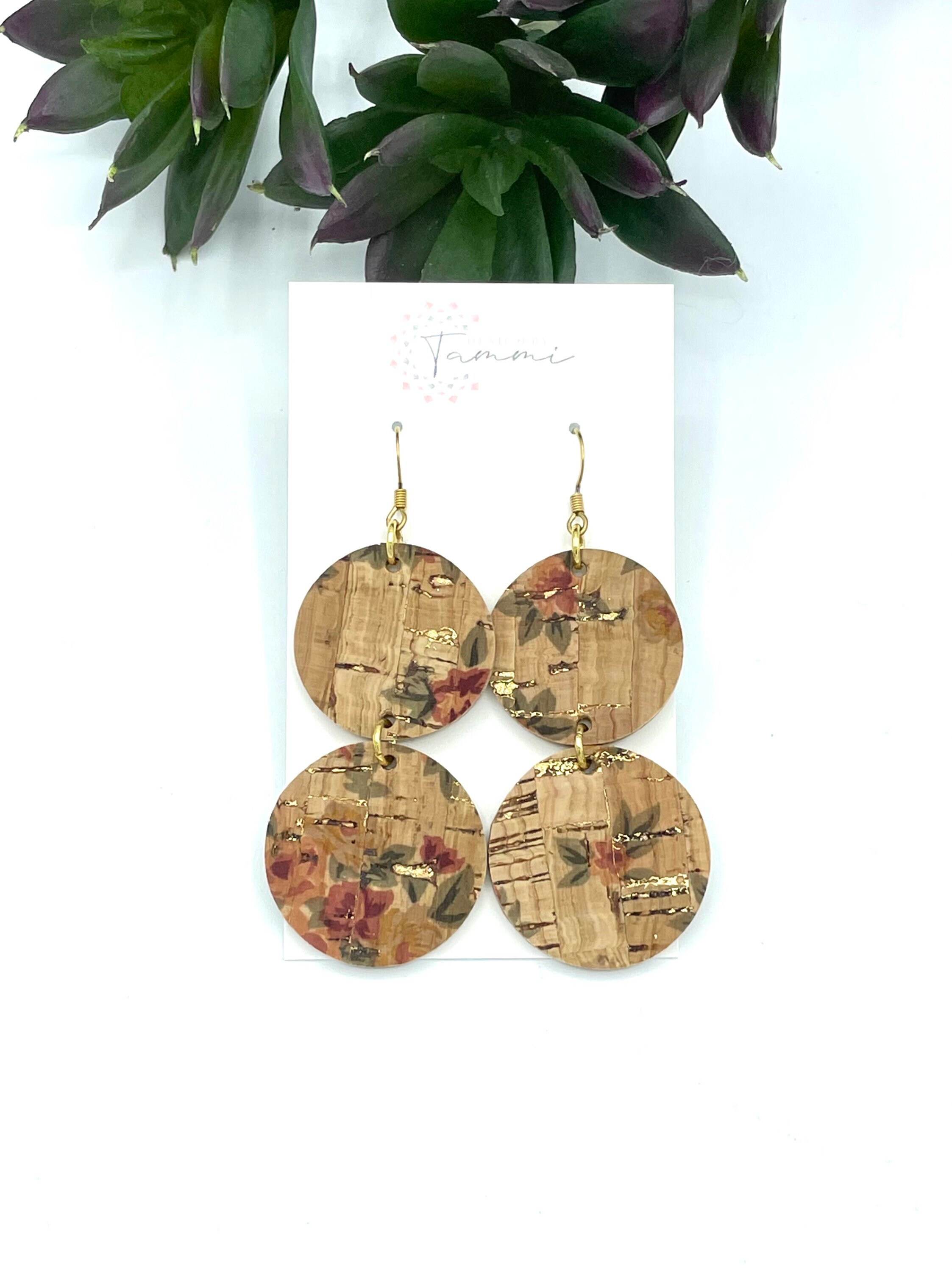 Cork With Gold and Red Roses in a Double Circle. - Etsy