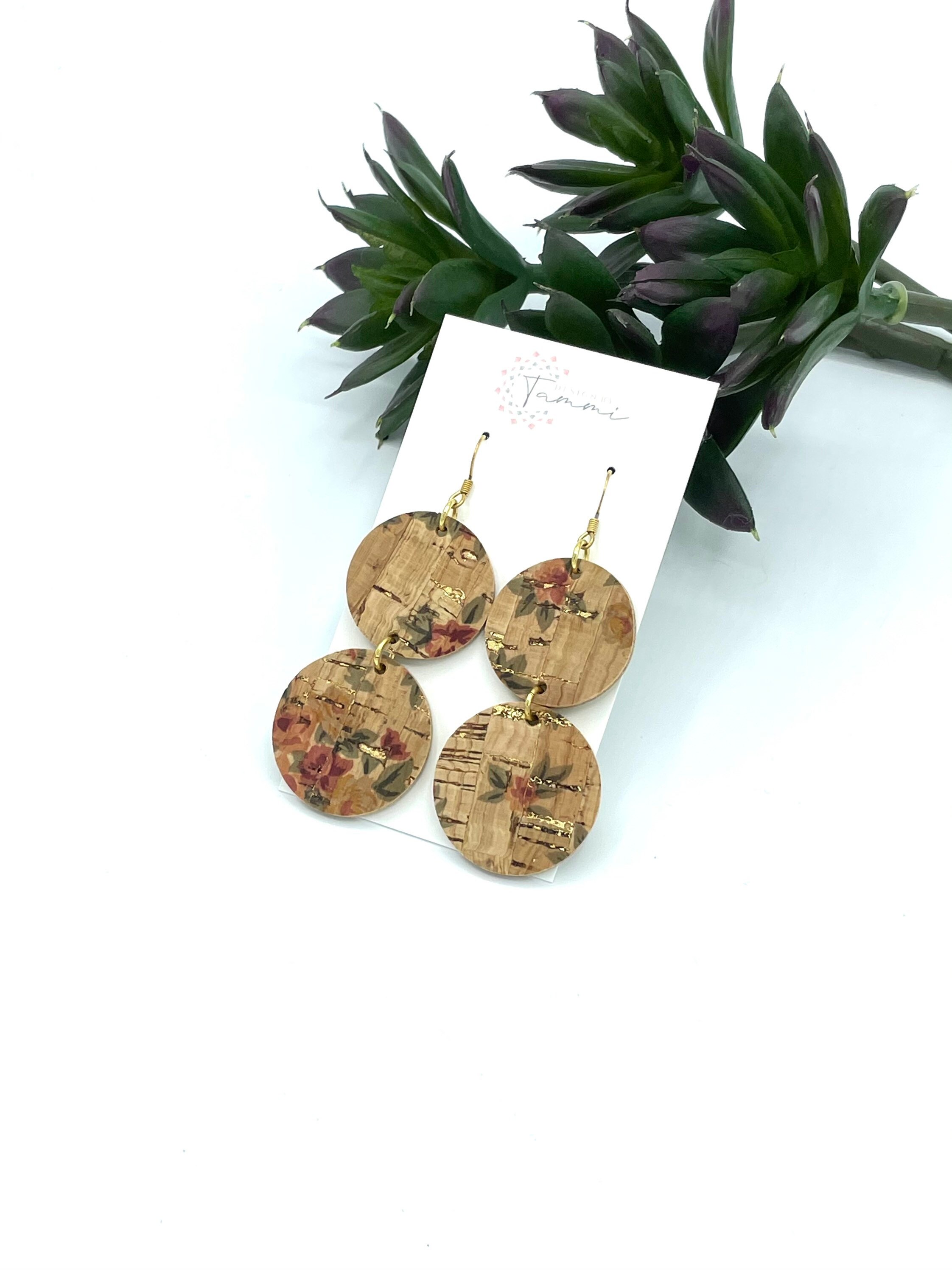 Cork With Gold and Red Roses in a Double Circle. - Etsy