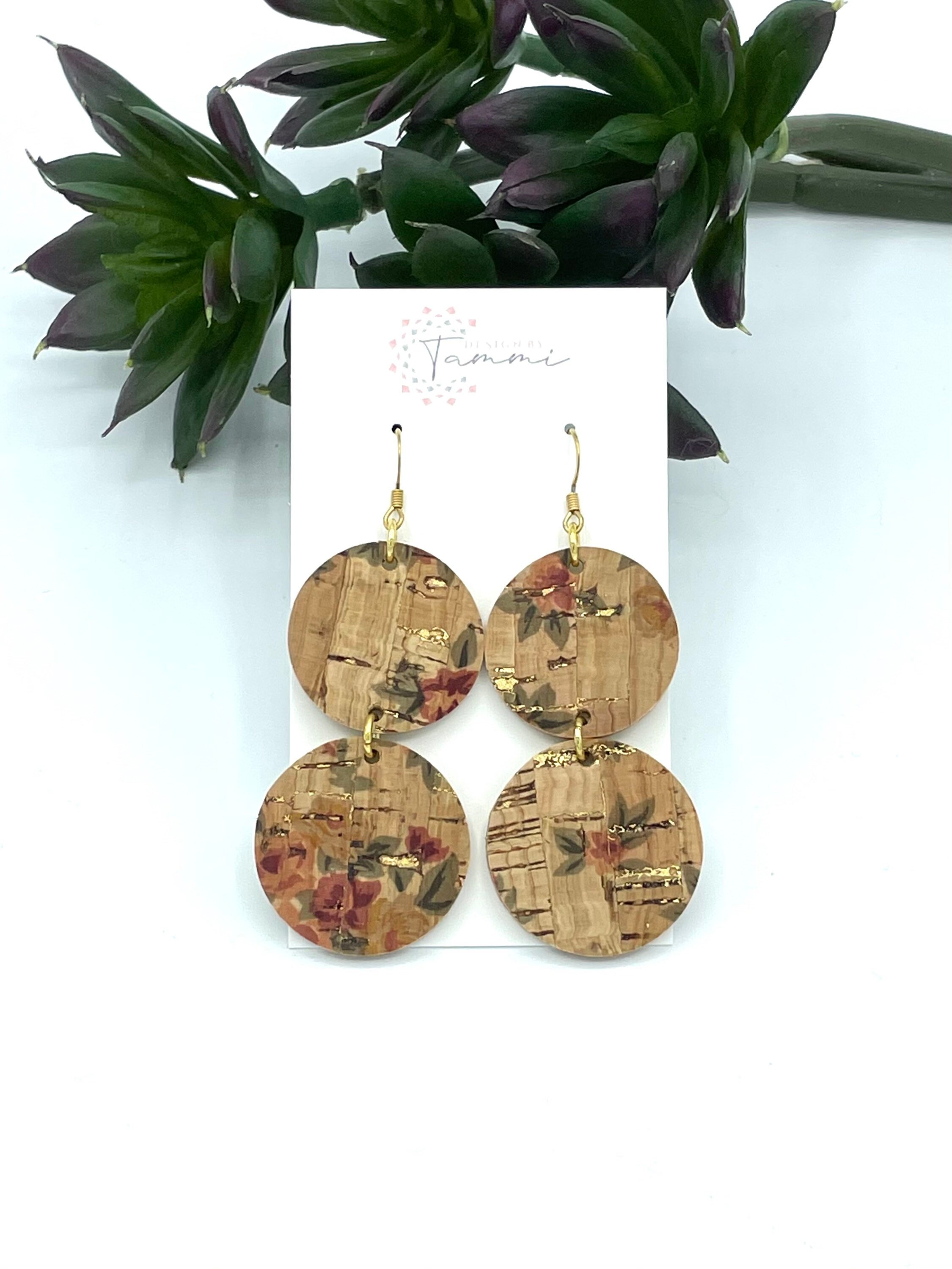 Cork With Gold and Red Roses in a Double Circle. - Etsy