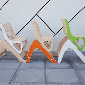 Lil HOUSE Wooden Kids Chair With Transformable Height; Kids Furniture ...