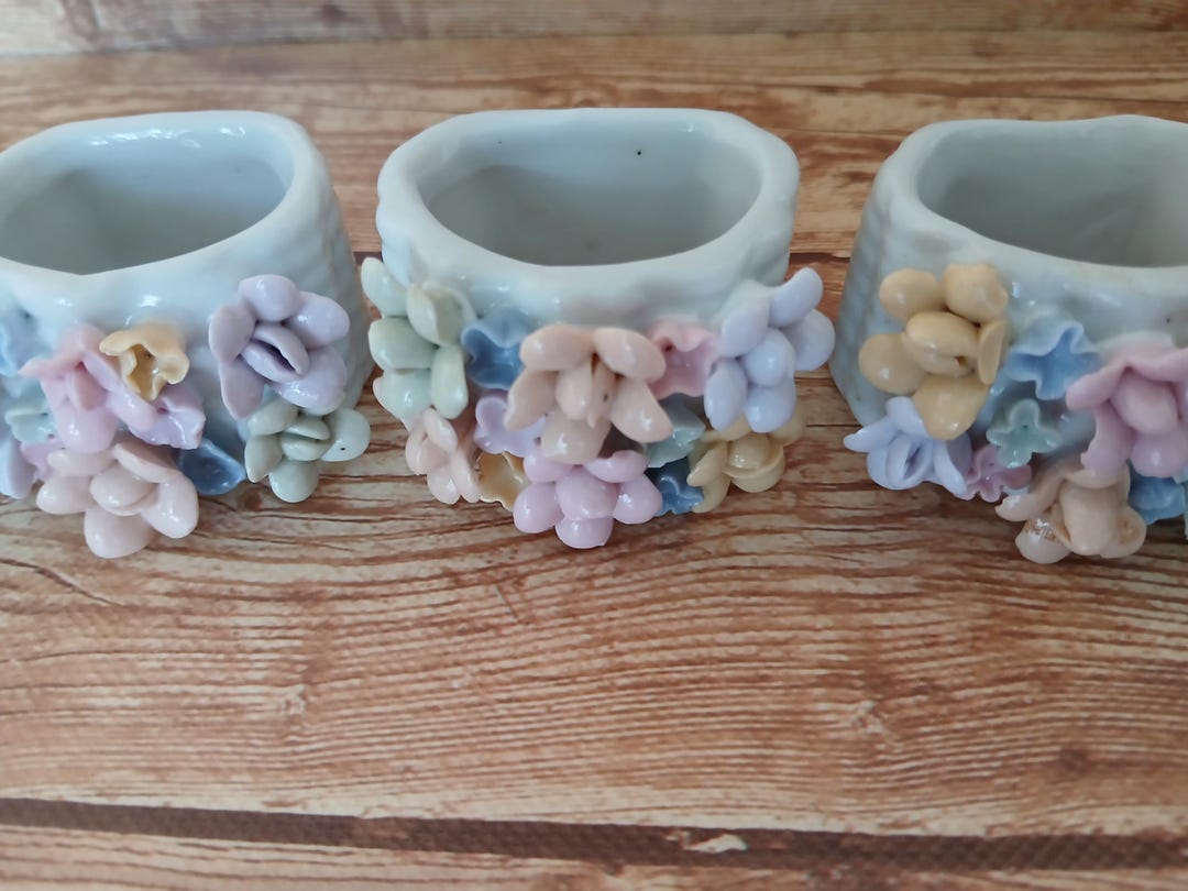 White Porcelain Flower Napkin Rings: Cottagecore Spring Kitchen Decor ...