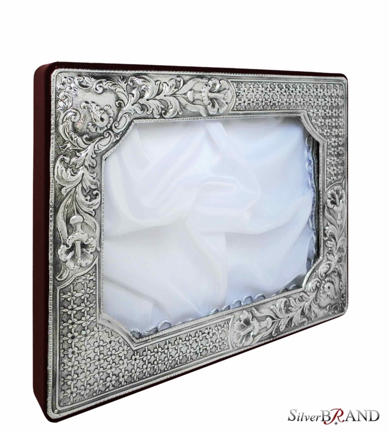 Silver Wedding Rectangle Crown Case With Flowers - Stefanothiki ...