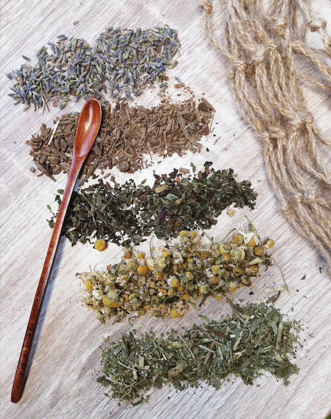Sleep Well Herbal Tea Gift Set: Chamomile, Lavender, Lemon Balm ...