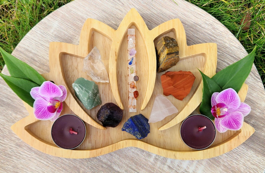 Lotus Wooden Tray & Crystals | Seven Chakra Raw Stone Set | Selenite ...