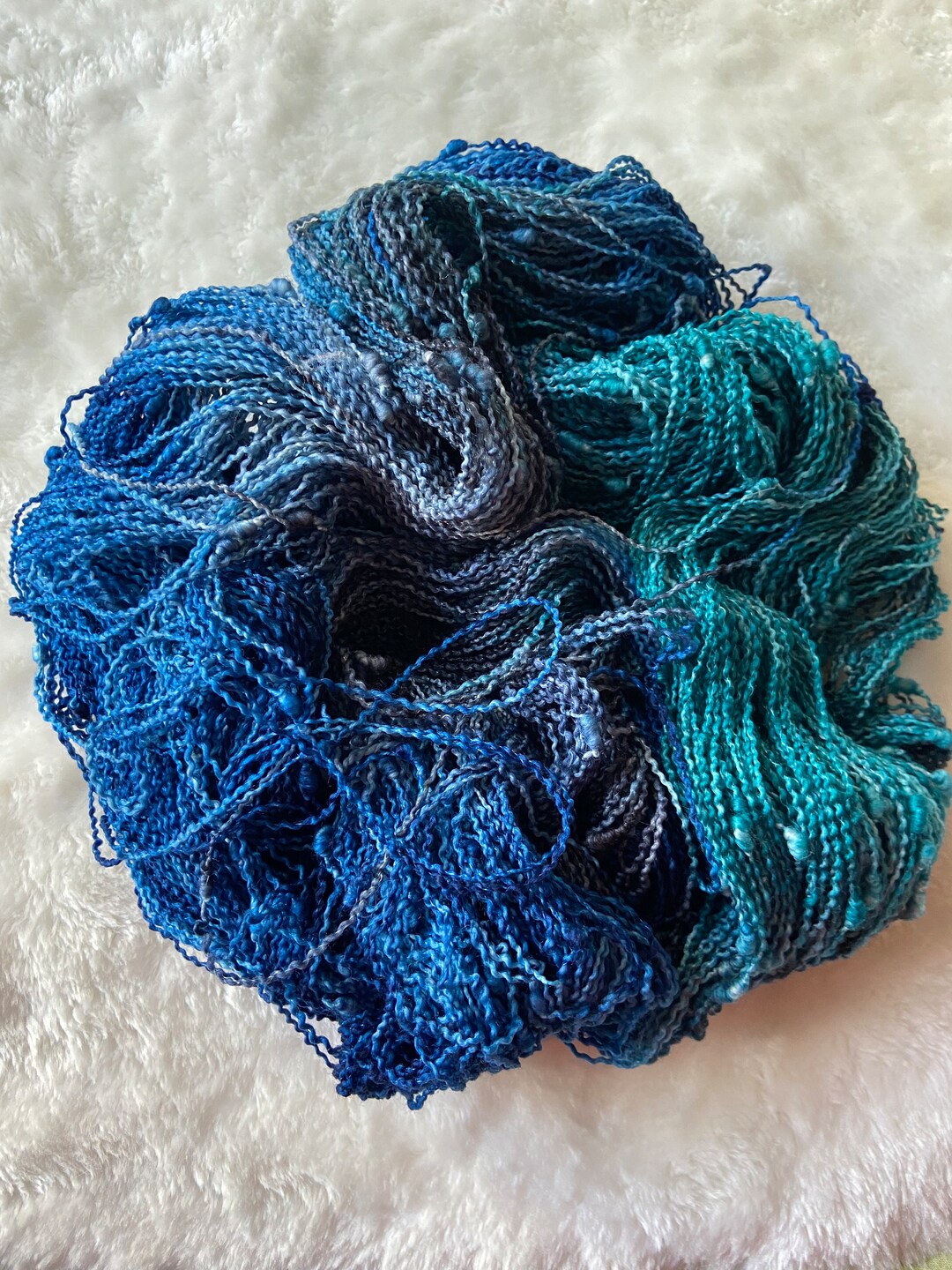 Flufy Slub. 100g 400m Hand Dyed Merino Superwash Wool - Etsy