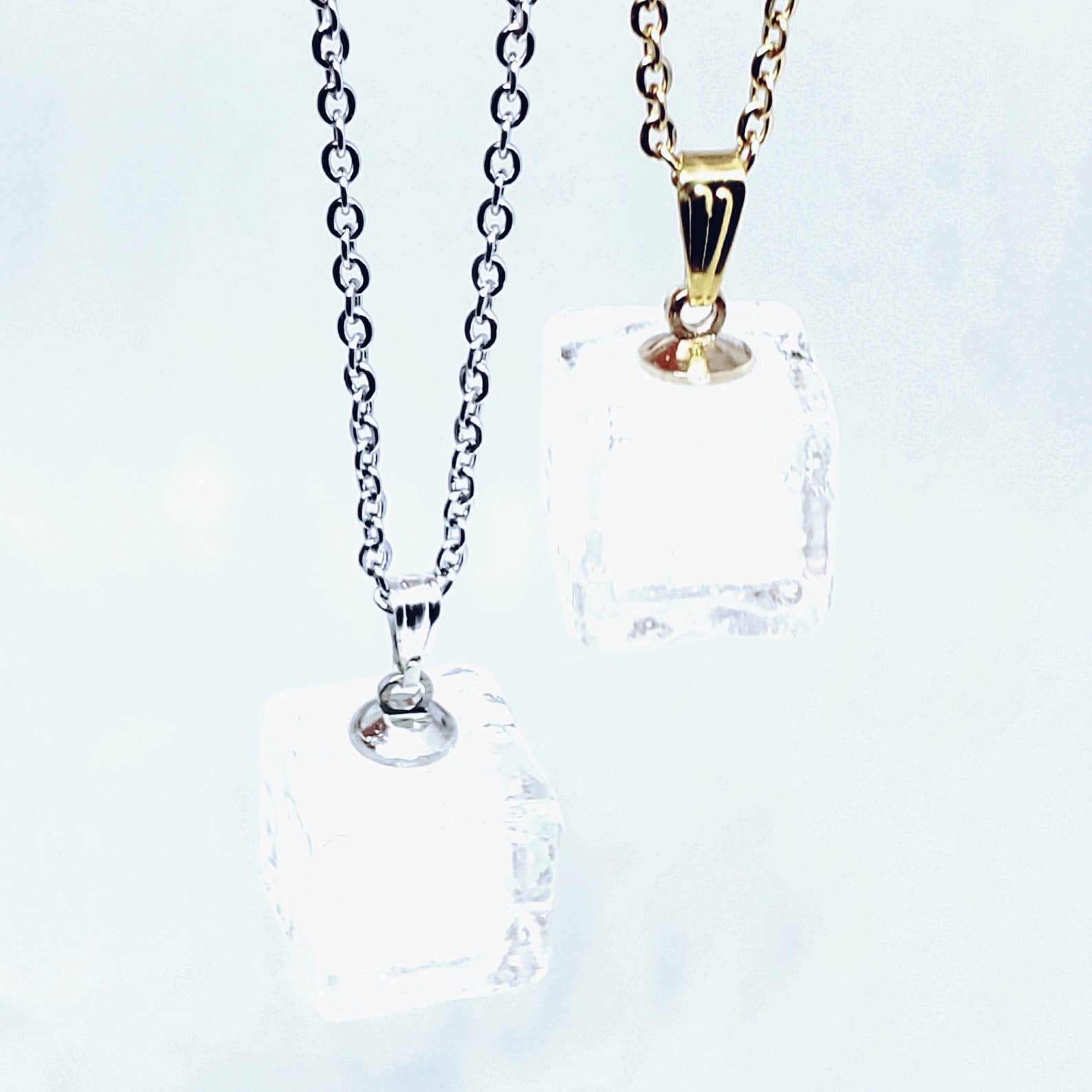 Ice Cube Pendant Necklace / Ice Cube Jewellery / Resin - Etsy Polska