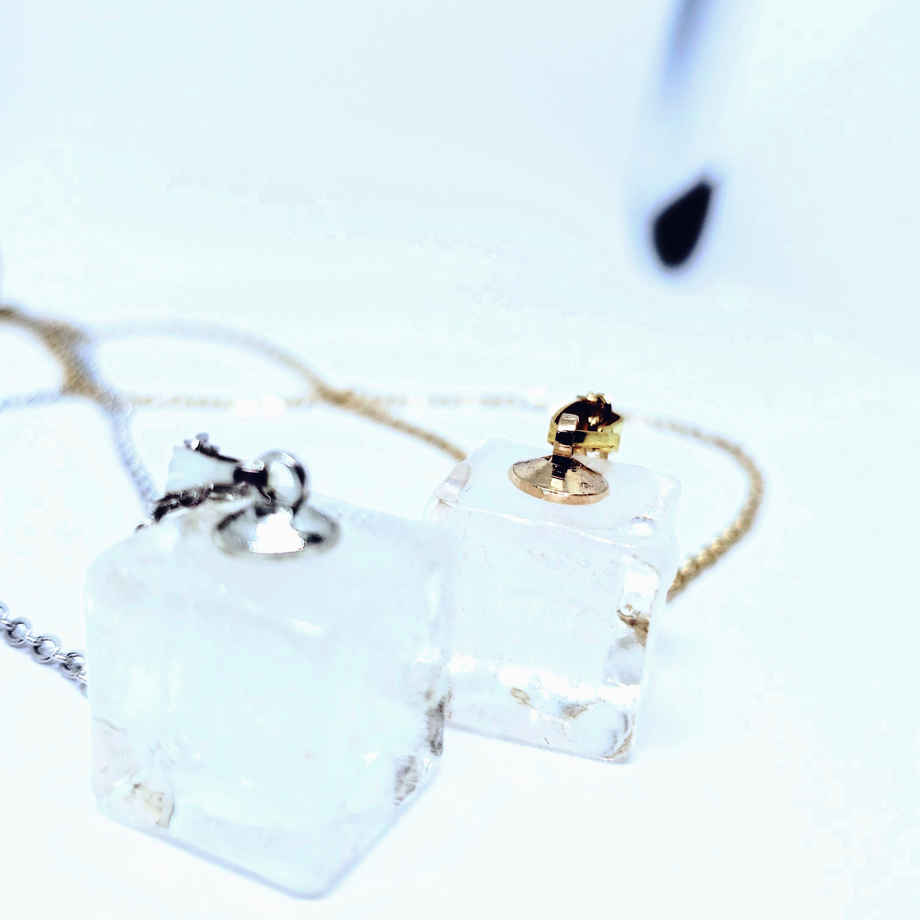 Ice Cube Pendant Necklace / Ice Cube Jewellery / Resin - Etsy Polska