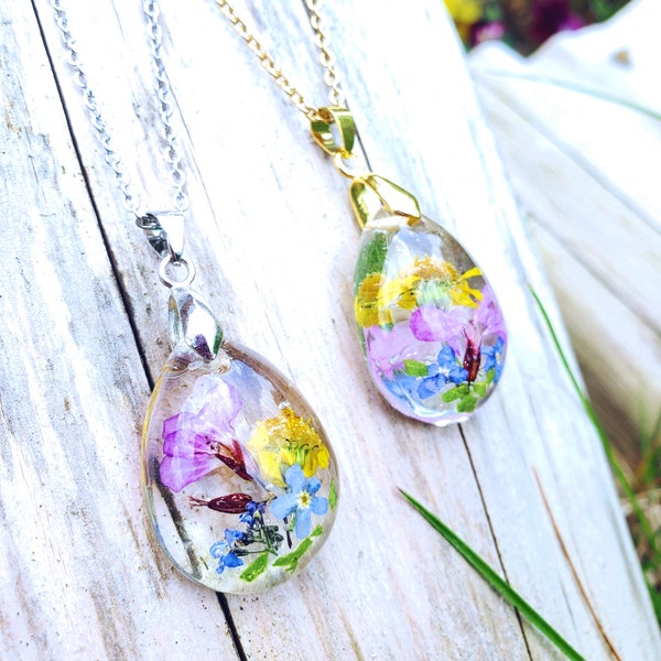 Real Flower Necklace - Etsy