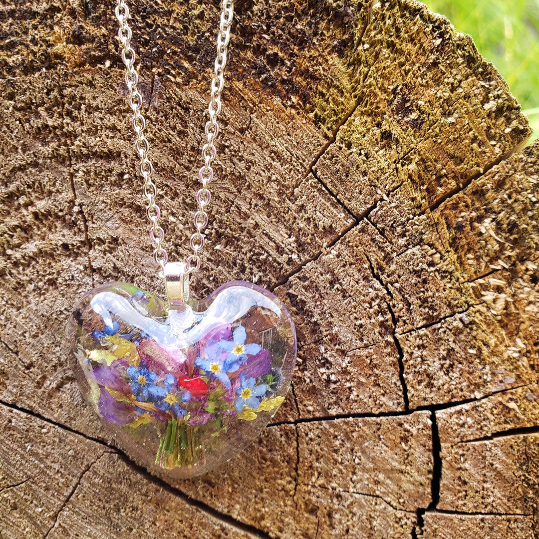 Flower Bouquet Pendant Necklace / Real Flowers Heart Shape Pendant ...