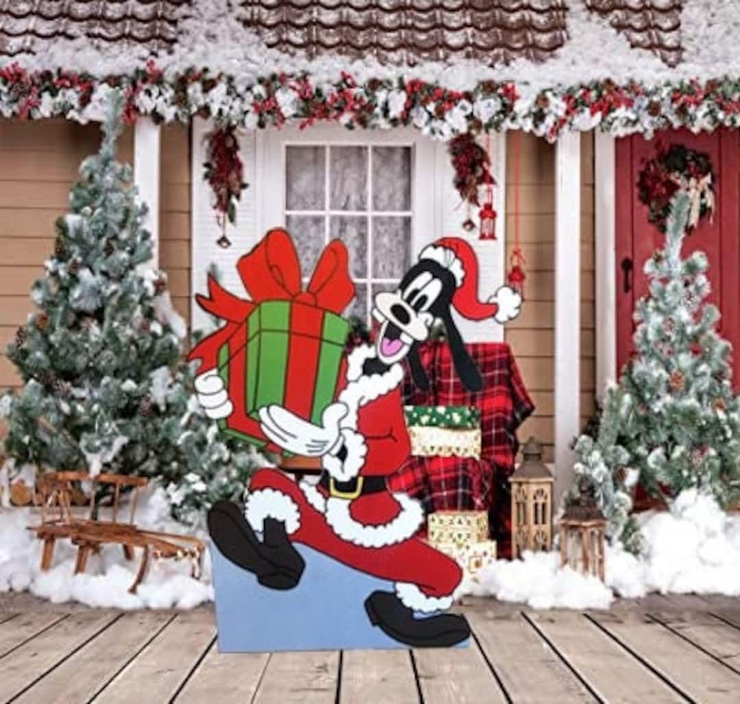 Hand Painted Disney Santa Goofy CHRISTMAS Yard Art Set/disney Yard Art ...