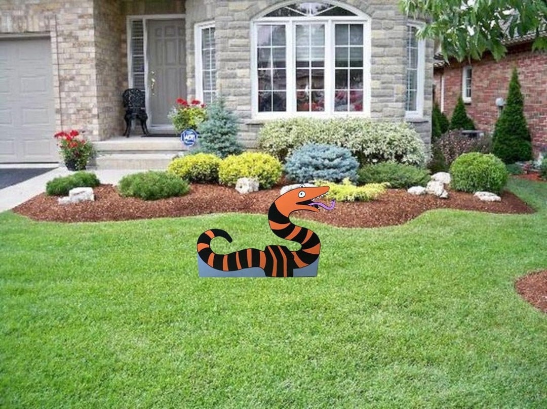 Nightmare Before Christmas Snake /disney Yard Art/ Disney Yard - Etsy