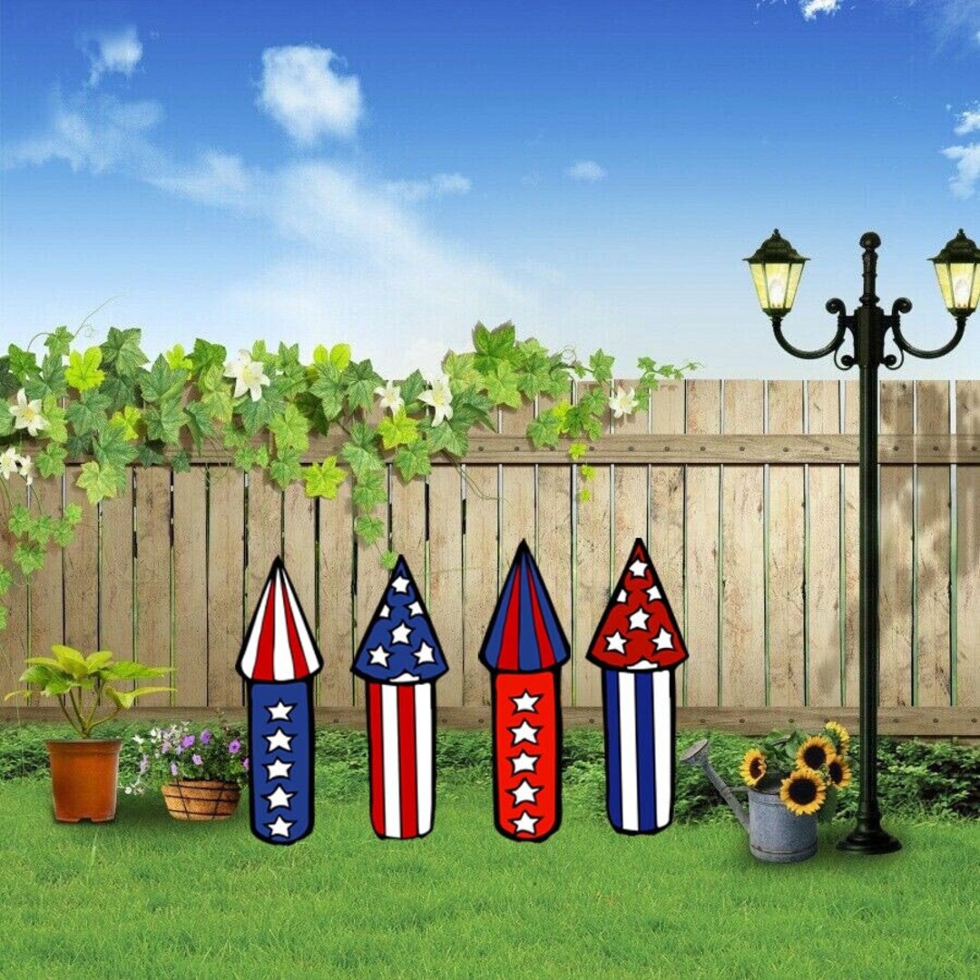 Hand Painted 4th of July Firework Rocket Yard Art Set of 4/ 4th of July ...