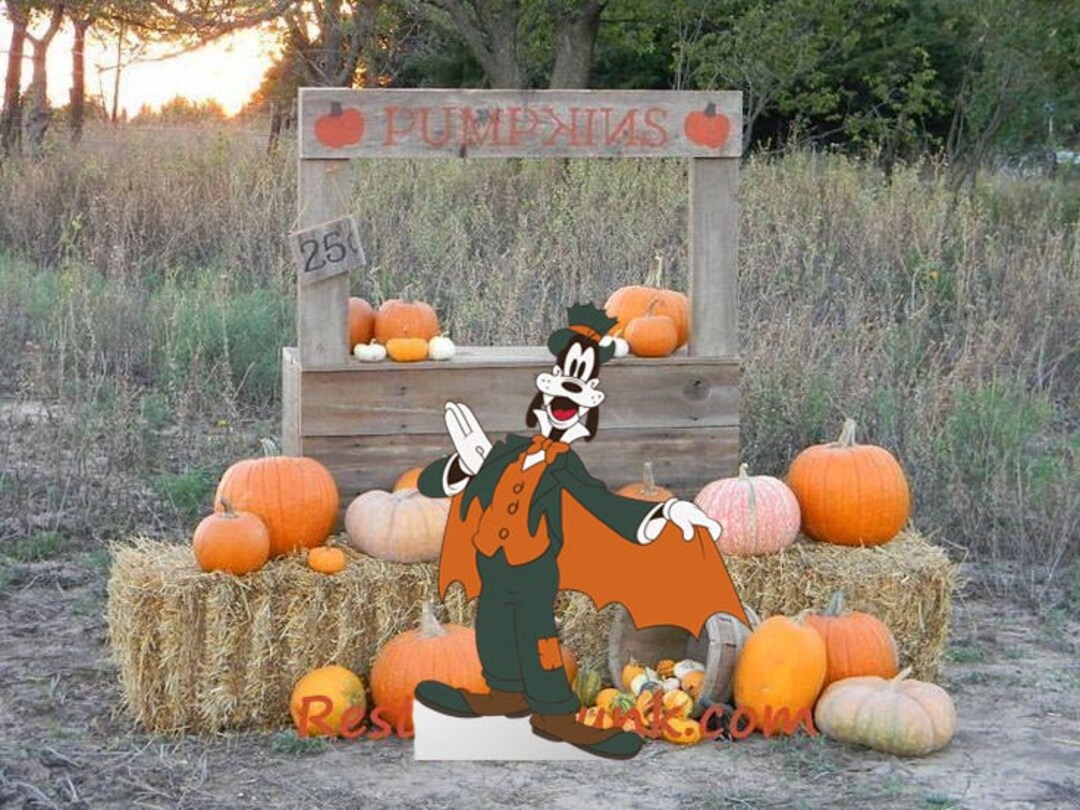 Hand Painted Disney Goofy Vampire Yard Art/ Halloween Yard Art/ Disney ...