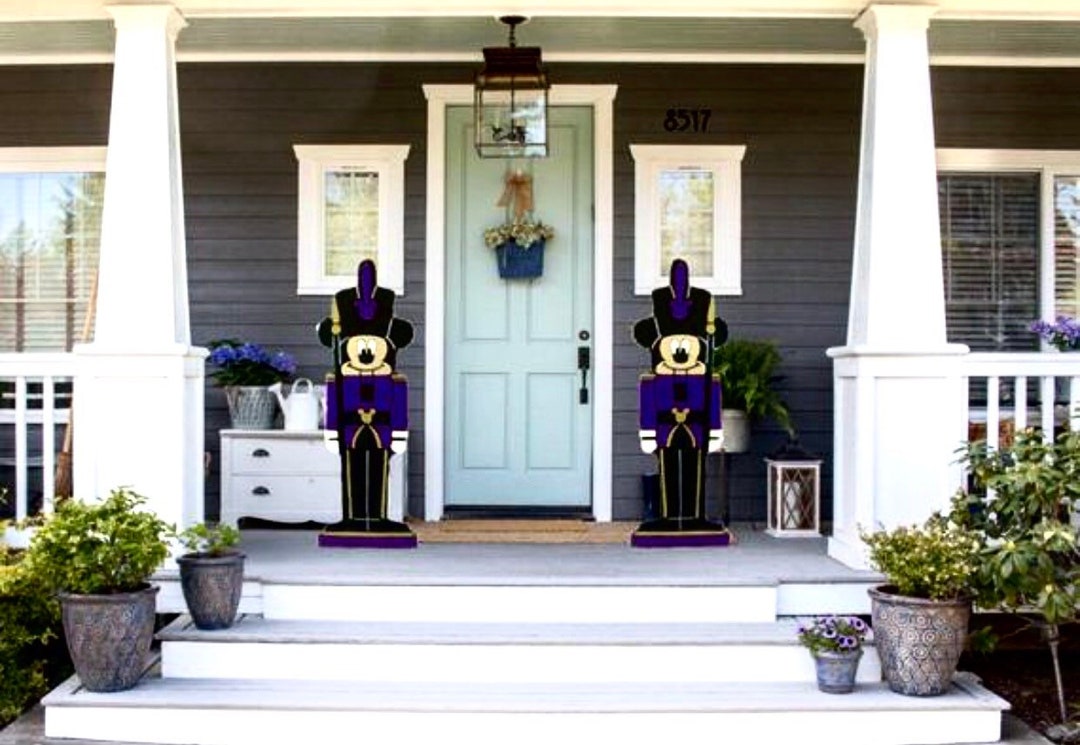 Hand Painted Disney Mickey Mouse Nutcracker Yard Art/disney Yard Art ...