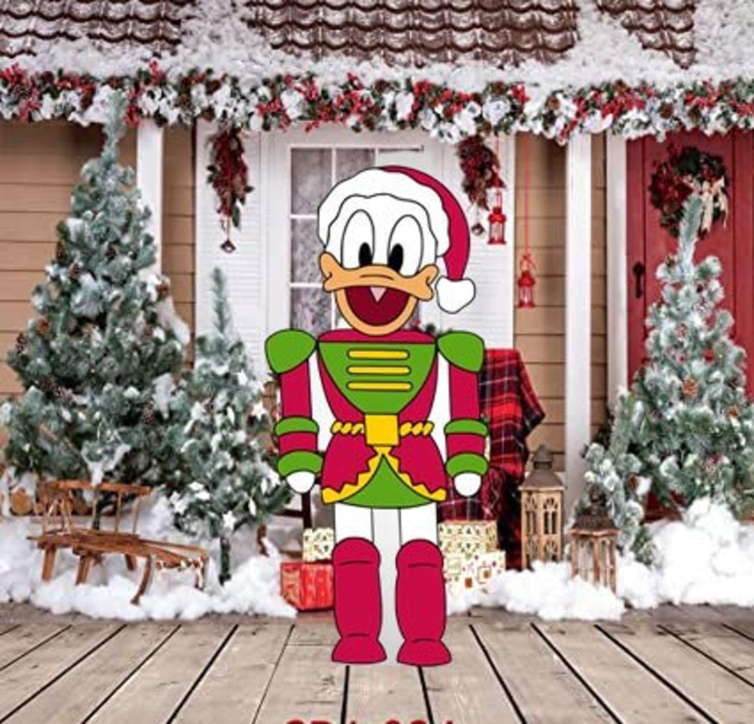 Hand Painted Disney Donald Duck Nutcrackers Yard Art/disney Yard Art ...