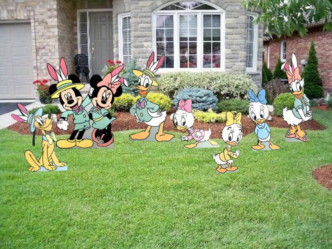Disney Mickey and Minnie Easter Yard Art/ Disney Yard Art/ Disney Yard ...