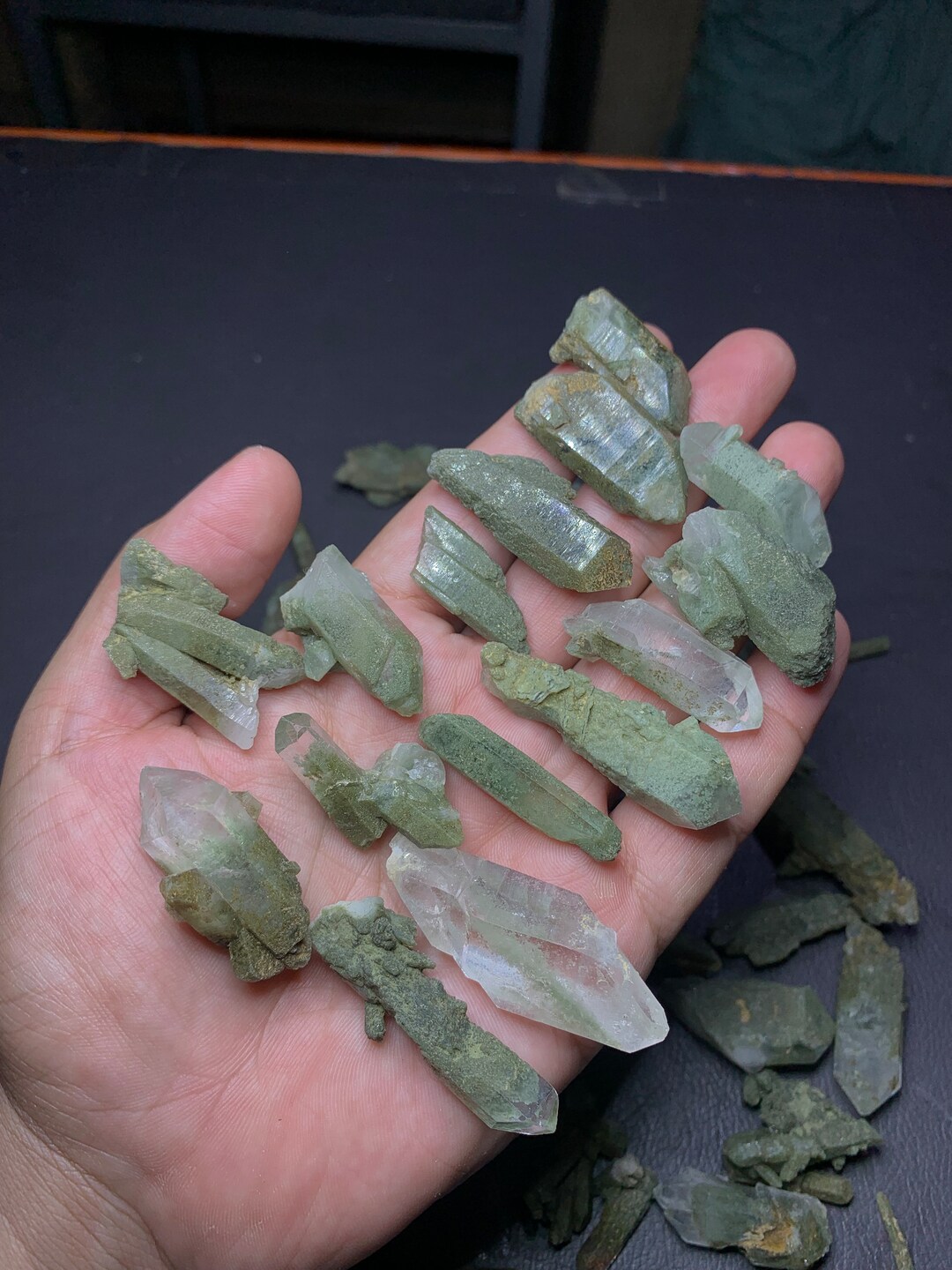 Chlorine Quartz,chlorite Inclusion Quartz Terminated Crystals From ...