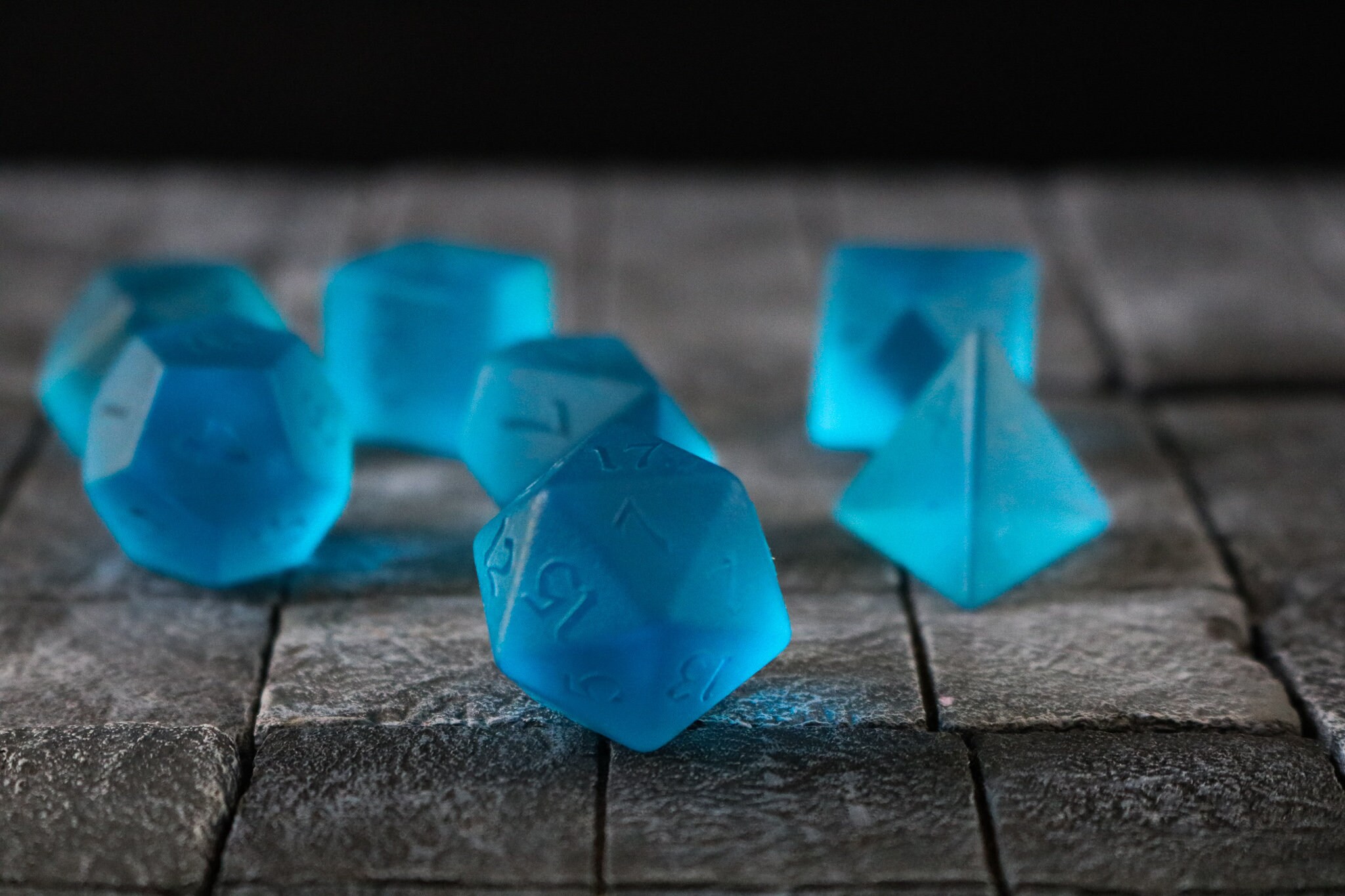 Hand Carved Blue Zircon Glass (and Box) Polyhedral Dice DND Set - Etsy