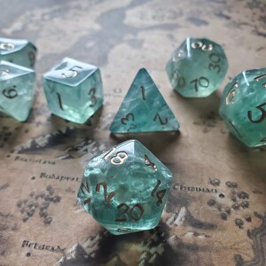 Green Fluorite Gemstone Dice chlorophane Hand Carved - Etsy
