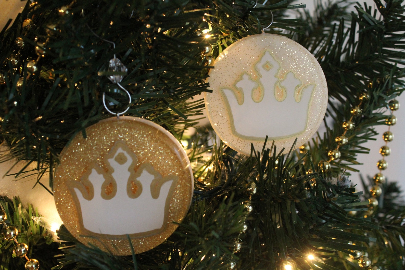 Crown Chrismon Ornament white or Gold - Etsy