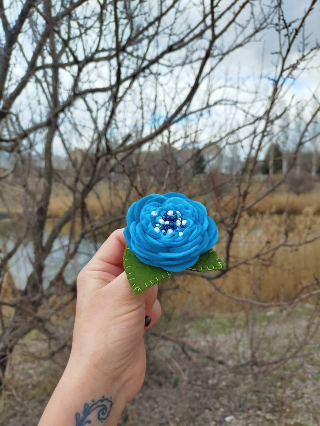 Filz Blume Brosche Filz Blumen blau rose Broschen Stoff Blumenbrosche ...