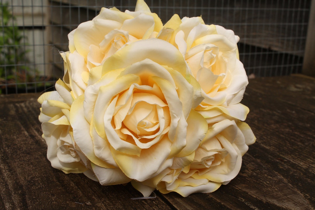 5 x Lemon Pale Yellow Open Silk Roses 10cm on individual wired stems ...