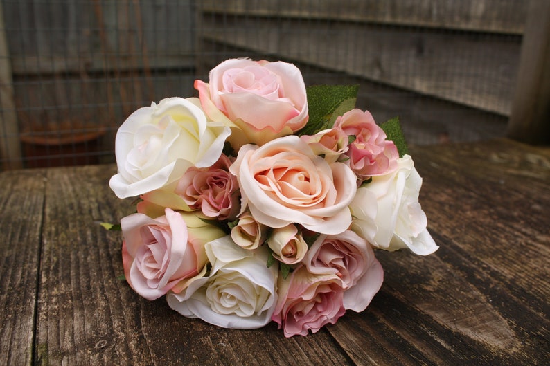 13 X Ivory Vintage Pink and Soft Peach Silk Roses and Buds - Etsy