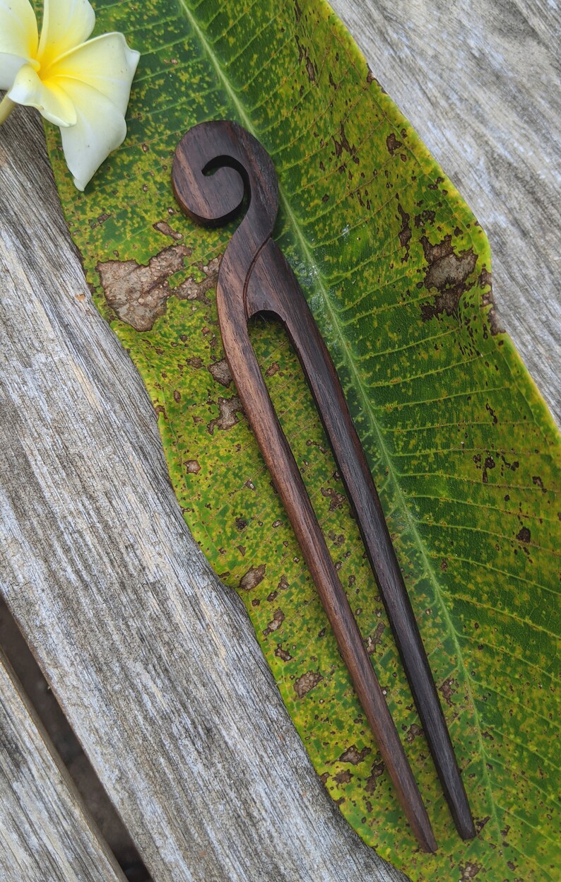 Sono Wood Hair Stick: Double Prong Carved Spiral Hair Pin - Etsy