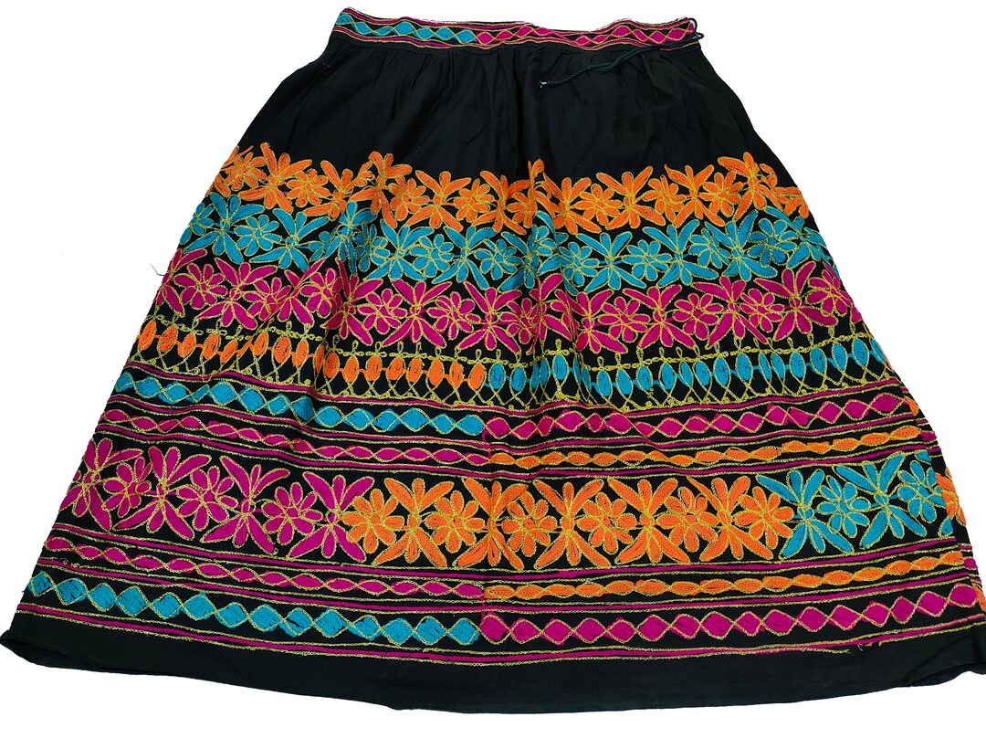 Banjara Skirt Vintage Lehenga Very Heavy Embroidered Collectible Mirror ...