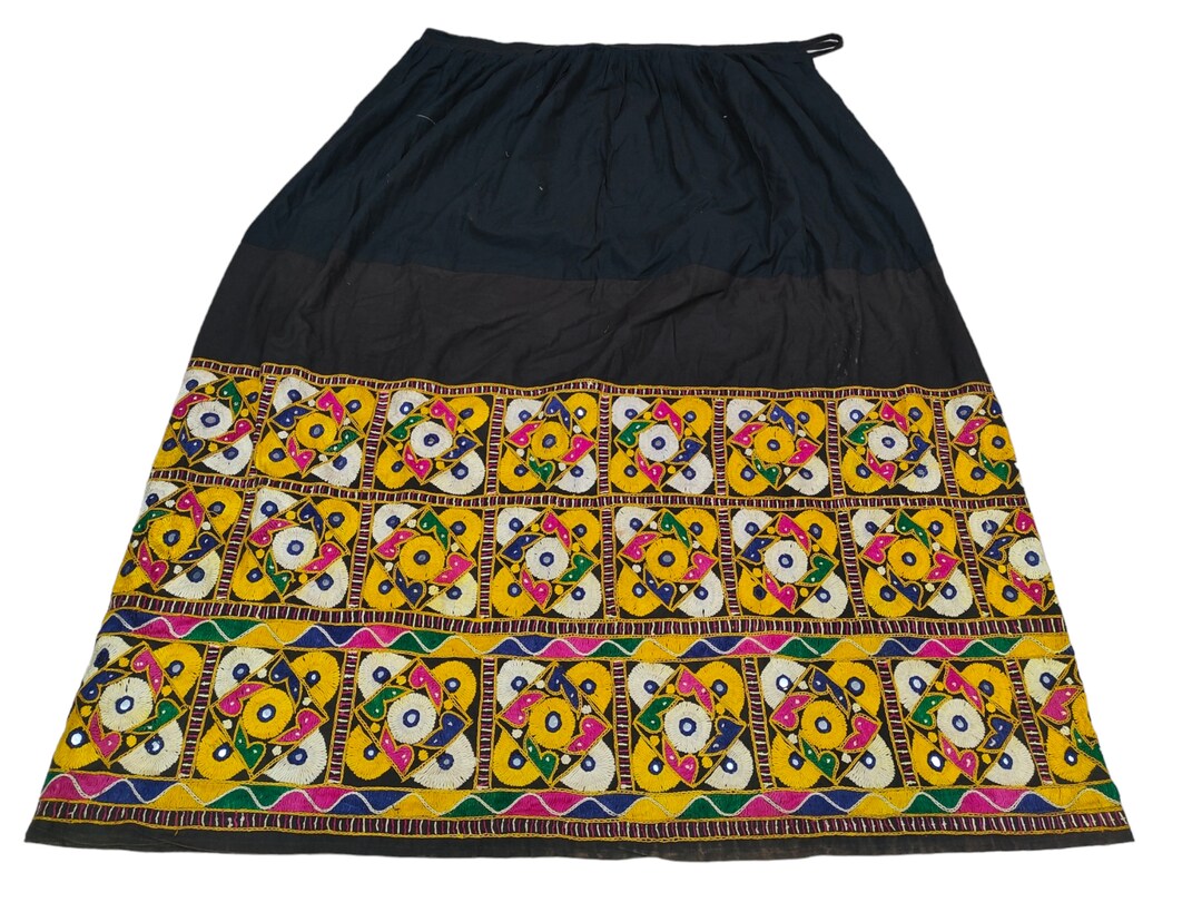 Banjara Skirt Vintage Lehenga Very Heavy Embroidered Collectible Mirror ...