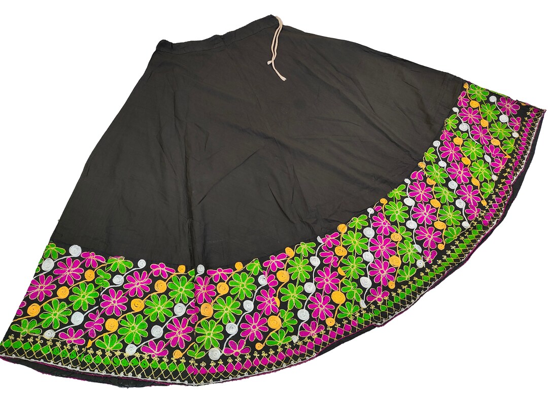 Banjara Skirt Vintage Lehenga Very Heavy Embroidered Collectible Mirror ...