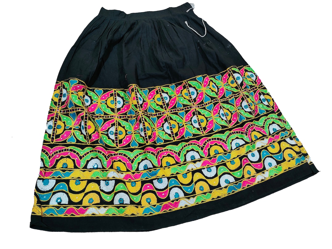 Banjara Skirt Vintage Lehenga Very Heavy Embroidered Collectible Mirror ...