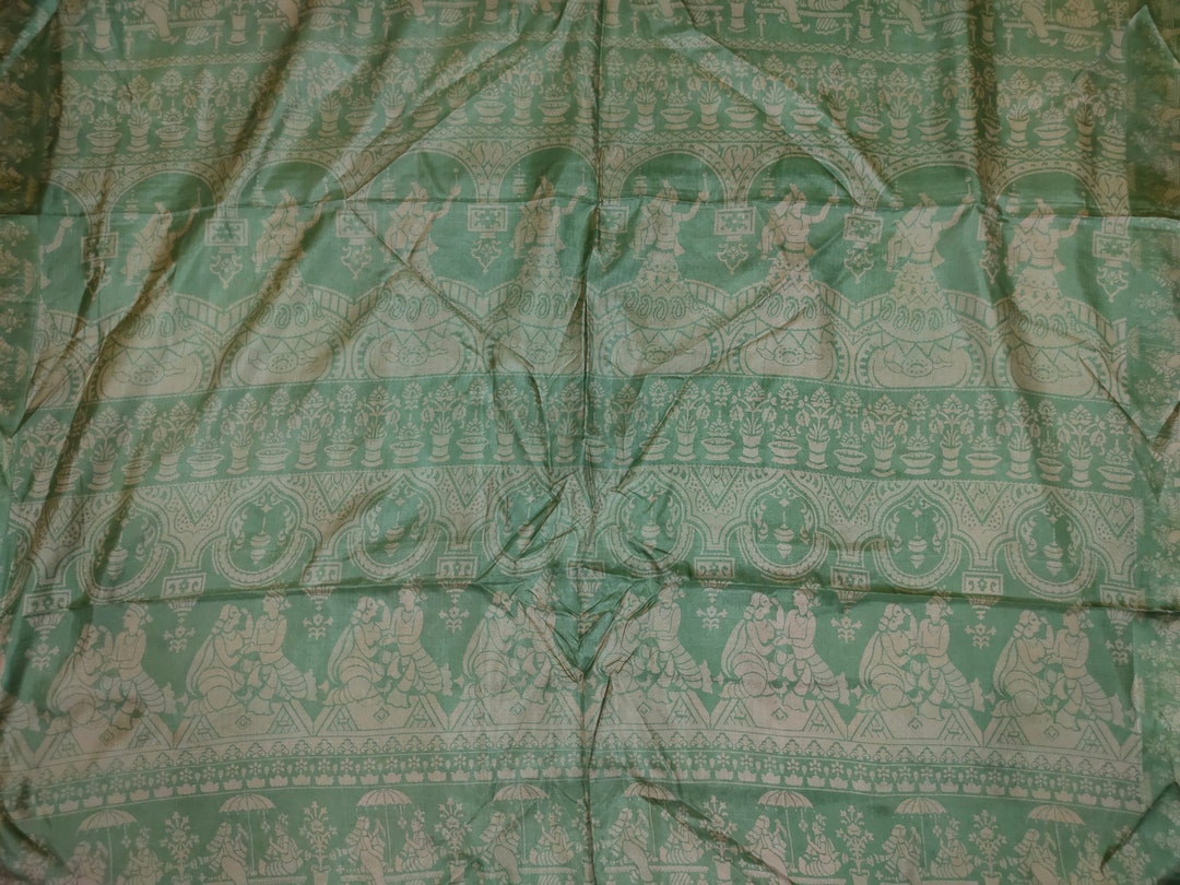 Vintage Saree Figure Work 100% Pure Silk Indian Sari , Silk Sari 5 Yard ...