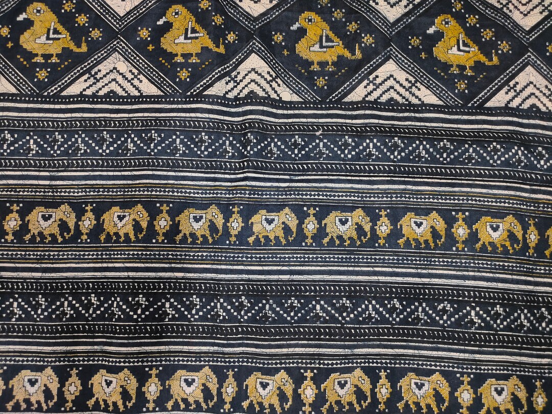 Vintage Saree Figure Work 100% Pure Silk Indian Sari , Silk Sari 5 Yard ...