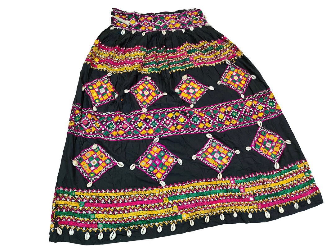 Banjara Skirt Vintage Lehenga Very Heavy Embroidered Collectible Mirror ...