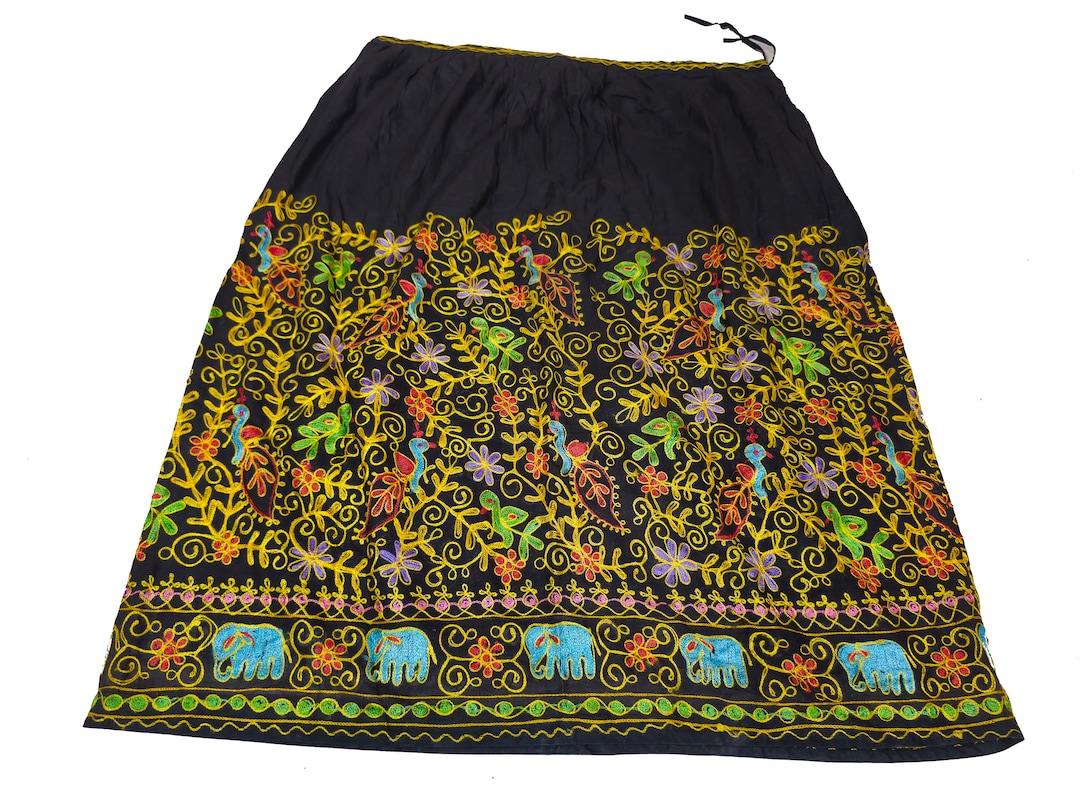 Banjara Skirt Vintage Lehenga Very Heavy Embroidered Collectible Mirror ...