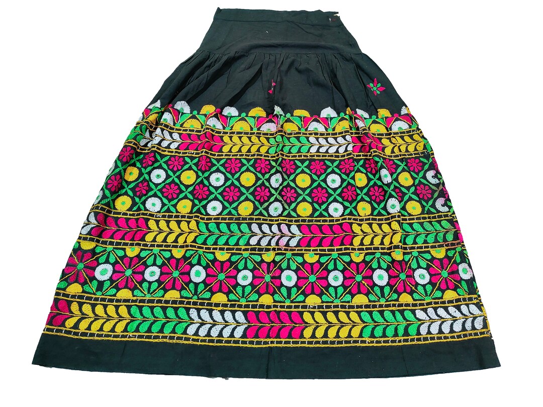 Banjara Skirt Vintage Lehenga Very Heavy Embroidered Collectible Mirror ...