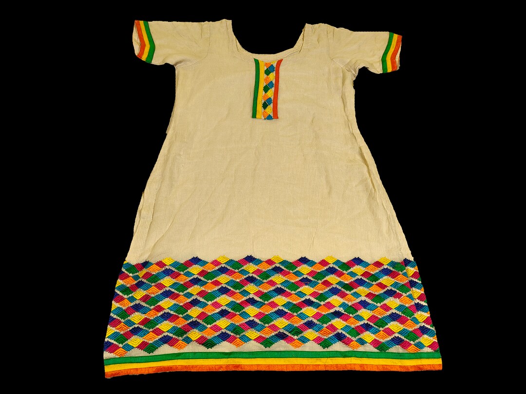 Vintage Embroidery Dress Handmade Kurta , Embroidered Kurti-gujarati ...