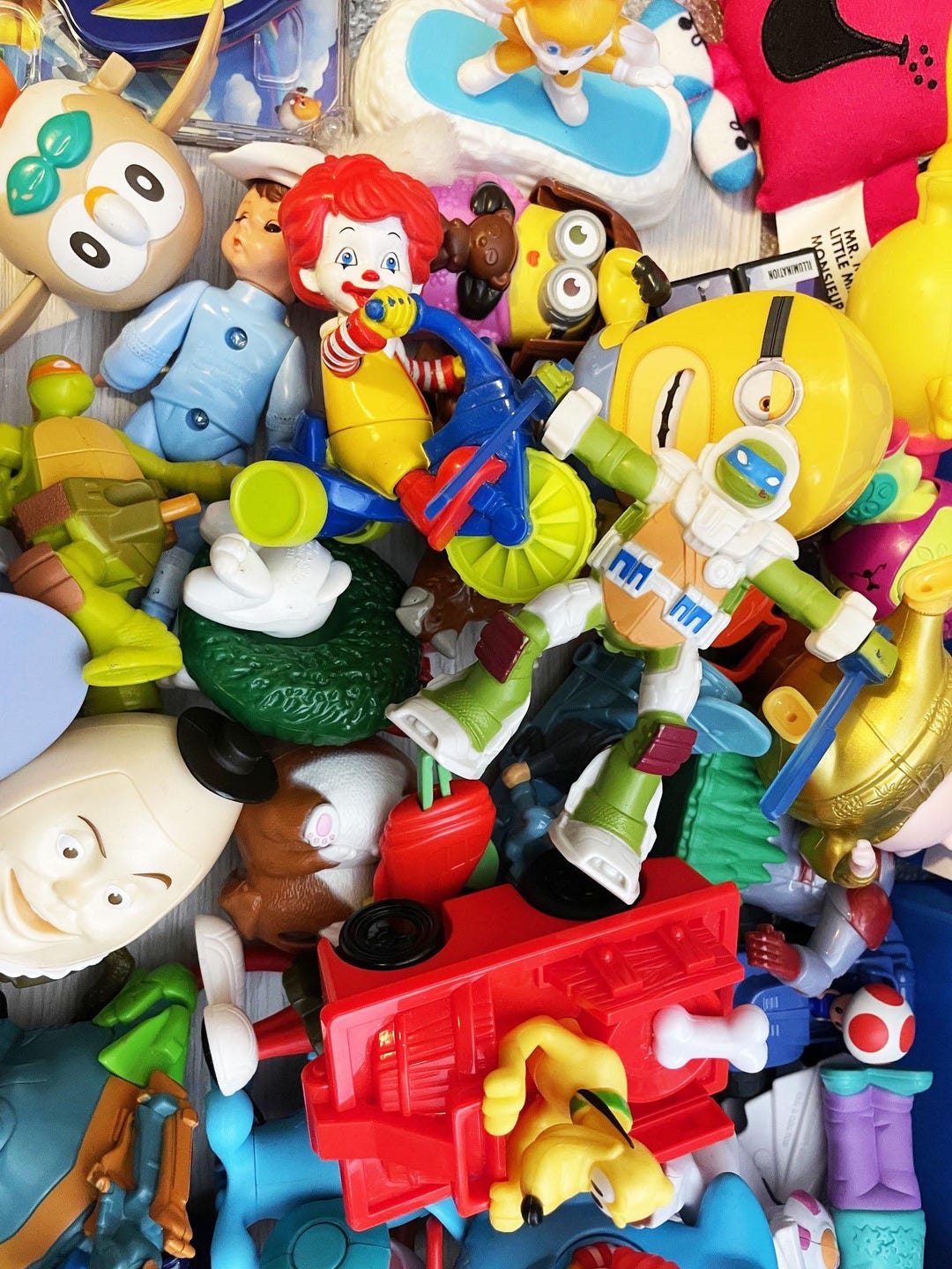 SURPRISE BAG Mcdonald's Happy Meal Toys Surprise Bag Random Toys ...