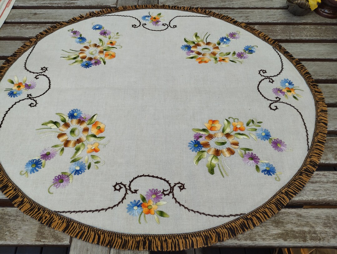 Antique White Art Deco Round Hand Embroidered Linen Tablecloth. Swedish ...