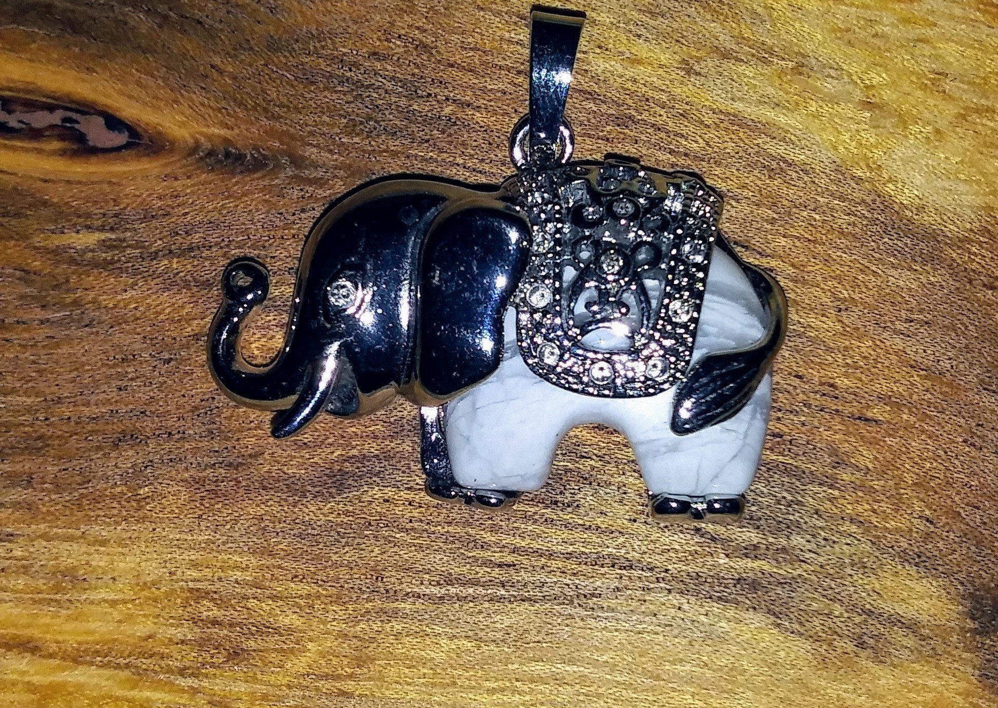 Elephant Pendant Elephant Pendant with Rose Quartz Crystal or | Etsy