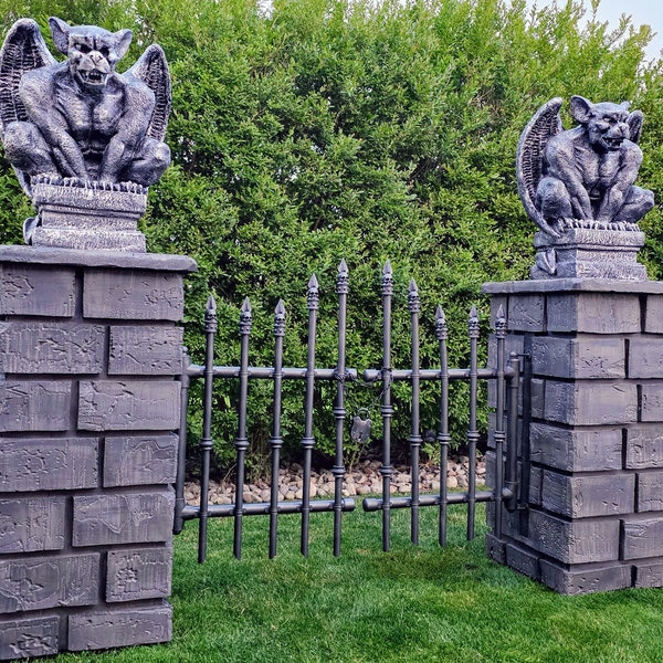 Halloween Graveyard Cemetery Entrance Pillars - Etsy